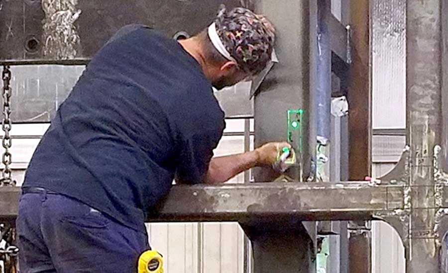 Laser Projection Equipment Standardizes Welding Process | ASSEMBLY