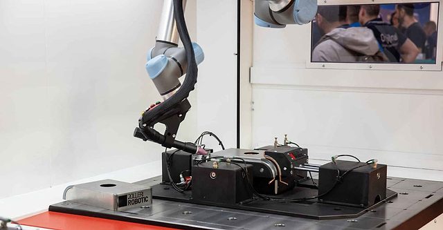 AI-Enhanced Robots Improve Aircraft Production | ASSEMBLY